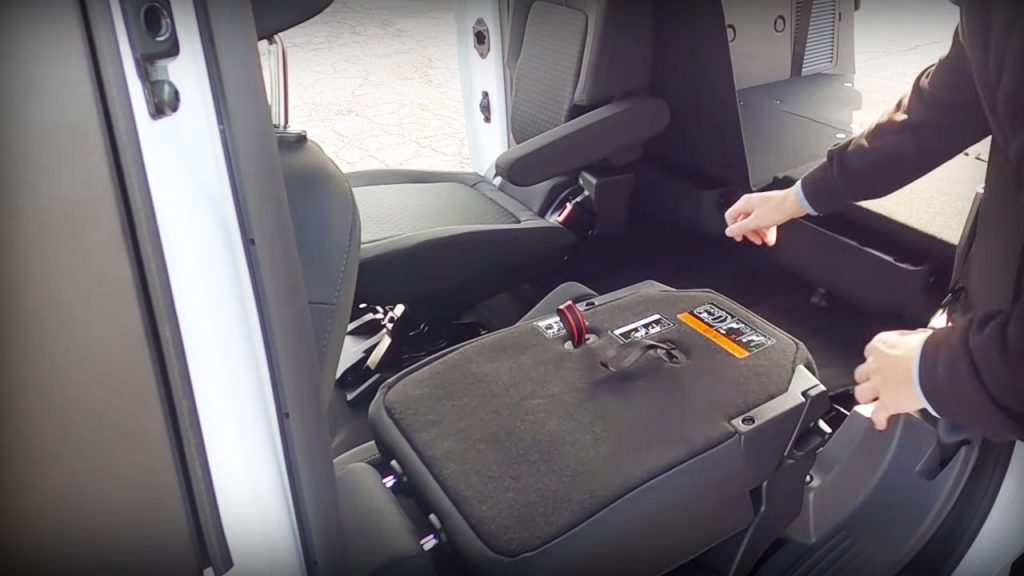 How to fold 2nd and 3rd row seats of the 2021 Ford Transit Connect